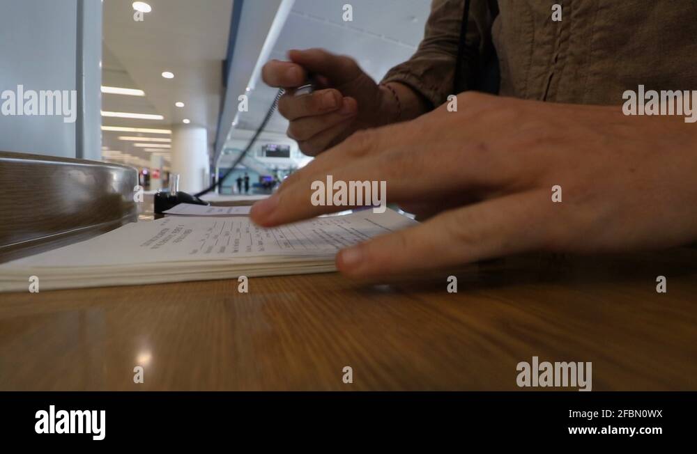 Signing a flag Stock Videos & Footage - HD and 4K Video Clips - Alamy