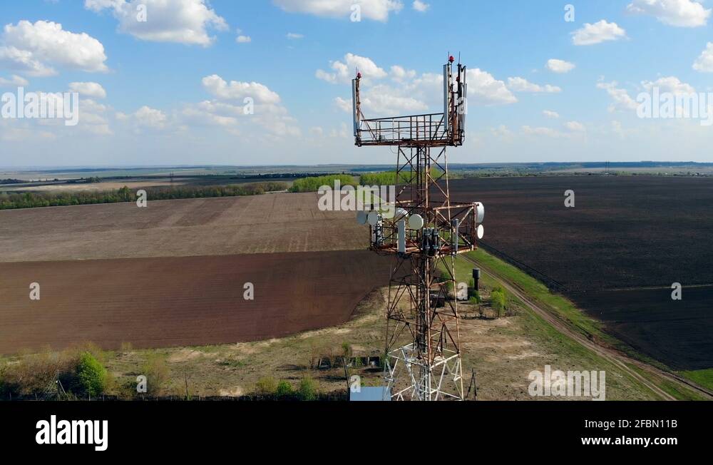 Antennas at cell tower Stock Videos & Footage - HD and 4K Video Clips - Alamy