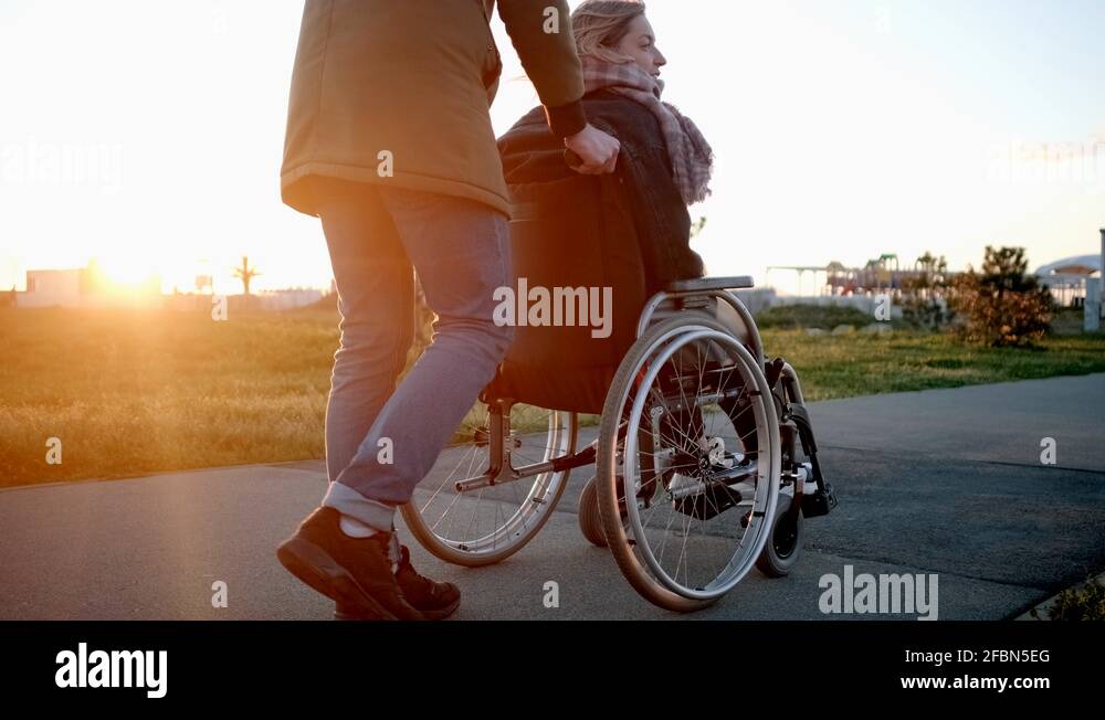 Lifting carriage Stock Videos & Footage - HD and 4K Video Clips - Alamy