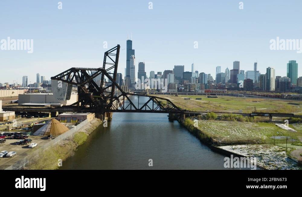 Drone Passes over Bridge in Chicago's South Loop [4K] Stock Video ...