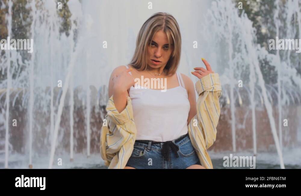 Ugly Girl Stock Videos And Footage Hd And 4k Video Clips Alamy