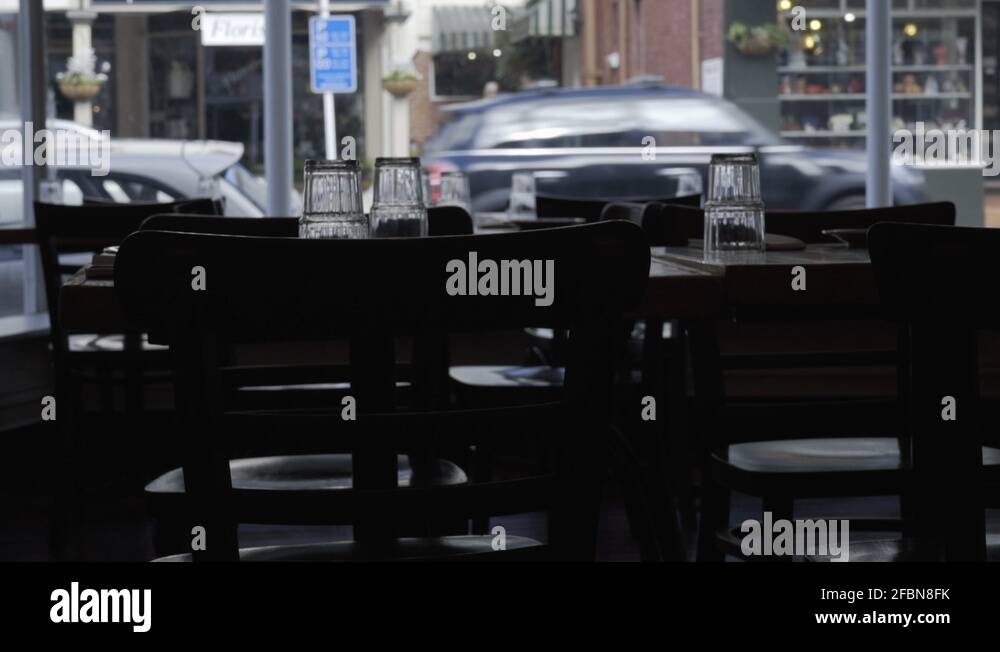 Busy restaurant interior Stock Videos & Footage - HD and 4K Video Clips ...