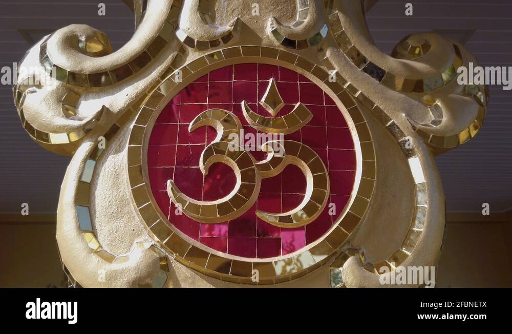 Om symbol temple Stock Videos & Footage - HD and 4K Video Clips - Alamy