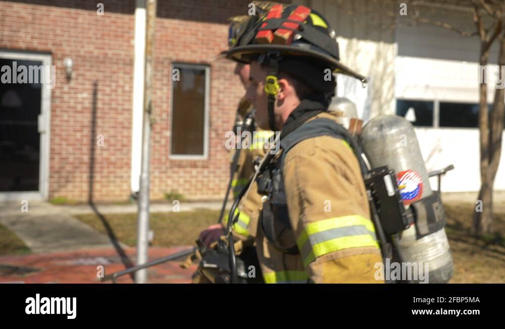 Emergency response building Stock Videos & Footage - HD and 4K Video ...