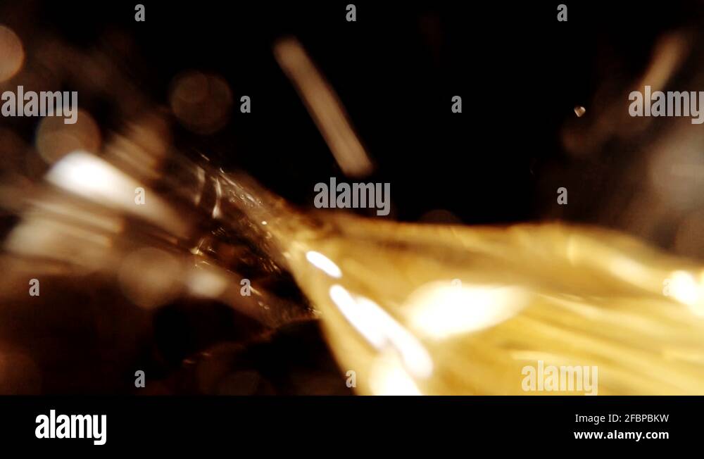 Beer flow Stock Videos & Footage - HD and 4K Video Clips - Alamy