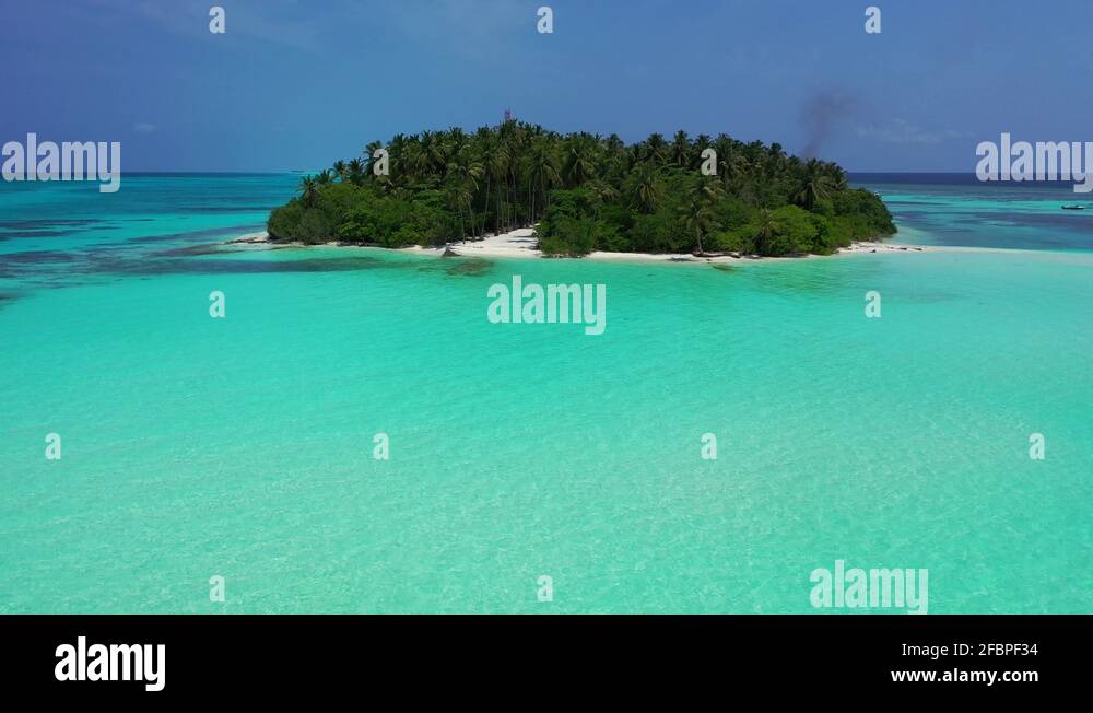 Forestry Island in Thailand. In the Ocean Stock Video Footage - Alamy