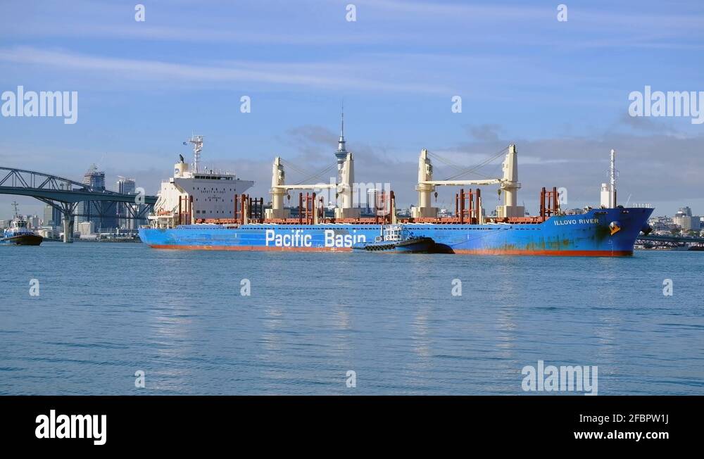 Close up cargo ship Stock Videos & Footage - HD and 4K Video Clips - Alamy