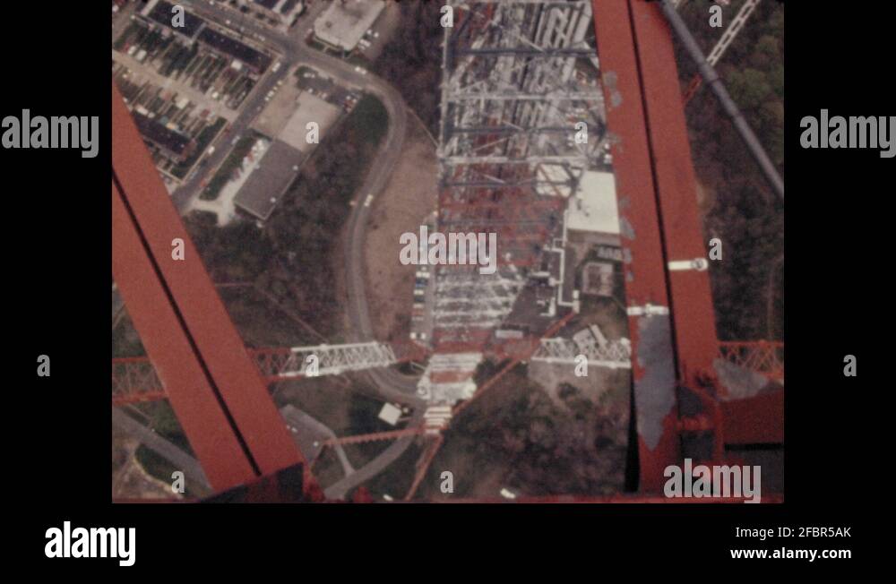 Man on scaffolding tower Stock Videos & Footage - HD and 4K Video Clips ...