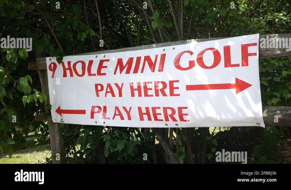 Golf hole sign Stock Videos & Footage - HD and 4K Video Clips - Alamy