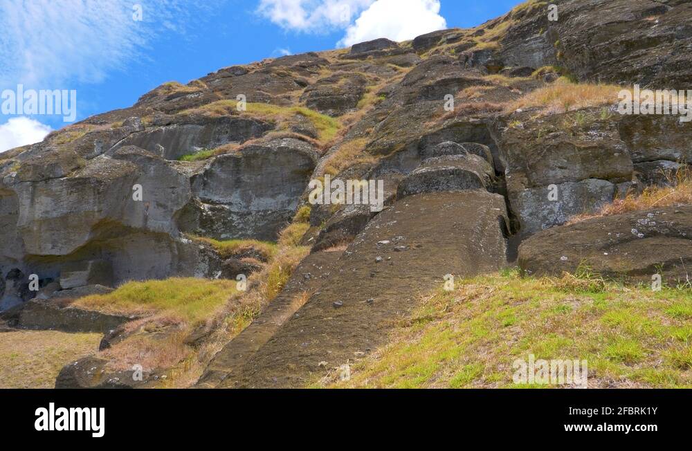 CLOSE UP: Ancient El Gigante statue left unerected on a remote island ...