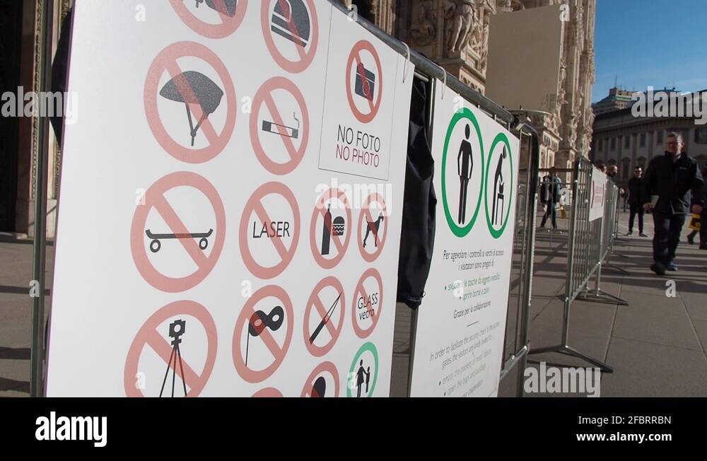 Milan signs Stock Videos & Footage - HD and 4K Video Clips - Alamy