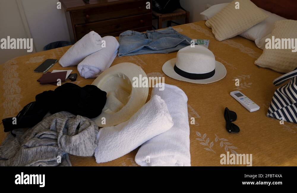 Messy hotel room bed Stock Videos & Footage - HD and 4K Video Clips - Alamy