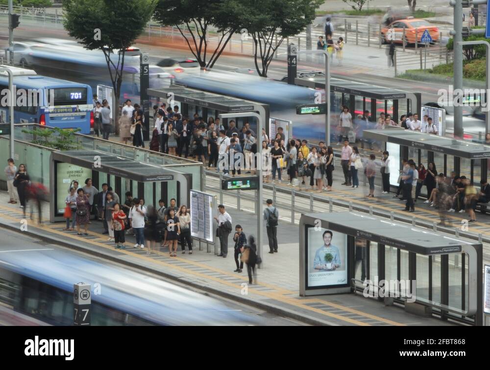 Bus buses stops Stock Videos & Footage - HD and 4K Video Clips - Alamy