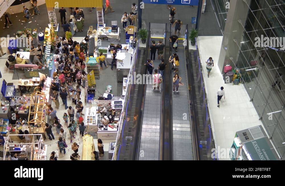 People walking around shopping mall Stock Videos & Footage - HD and 4K ...