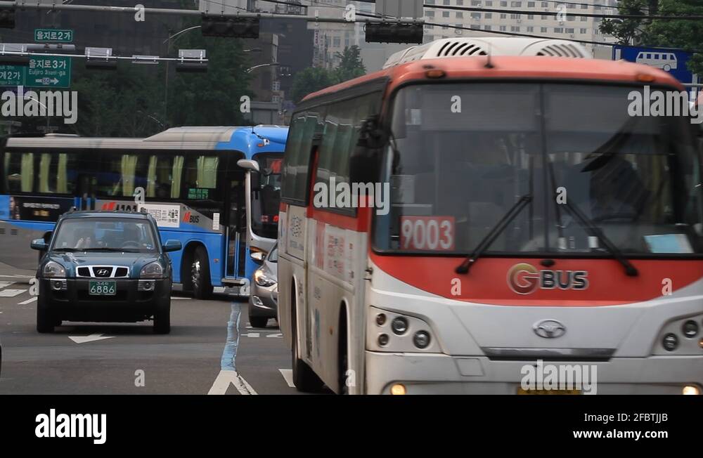 Bus only signal Stock Videos & Footage - HD and 4K Video Clips - Alamy