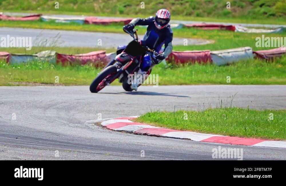 Cornering Stock Videos & Footage - HD and 4K Video Clips - Alamy
