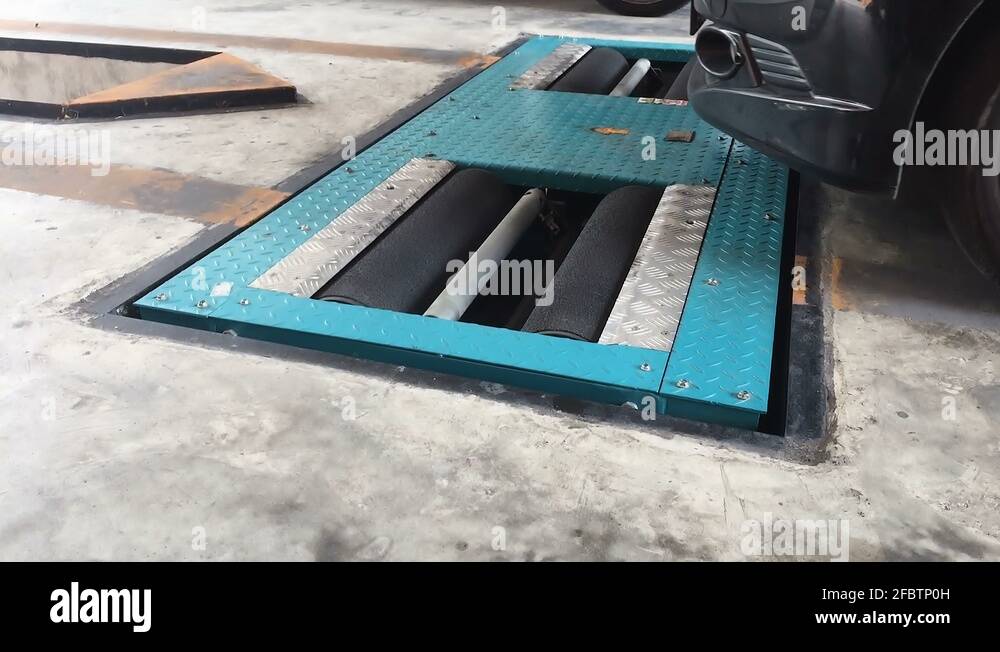 Roller brake tester Stock Videos & Footage - HD and 4K Video Clips - Alamy