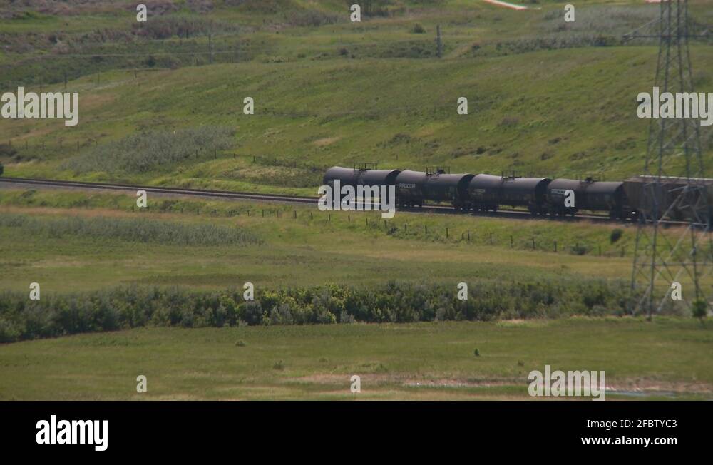 Railroad approaches Stock Videos & Footage - HD and 4K Video Clips - Alamy
