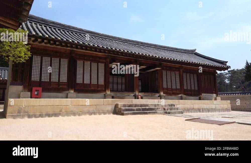 Royal guard house Stock Videos & Footage - HD and 4K Video Clips - Alamy