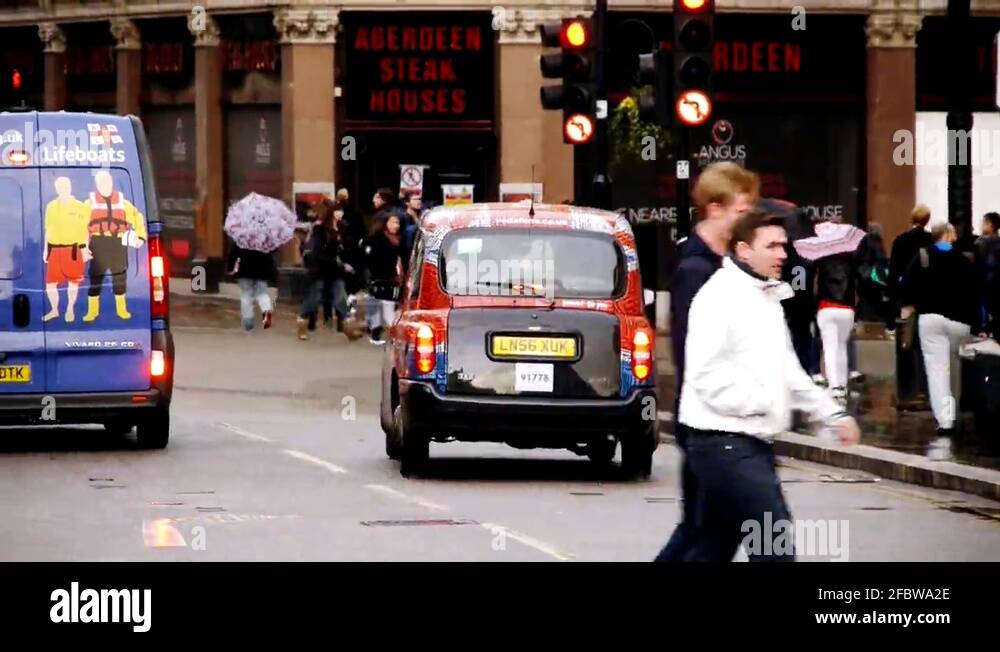 London taxi cab Stock Videos & Footage - HD and 4K Video Clips - Alamy