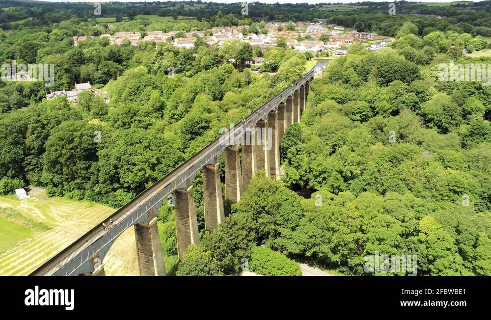 Pontcysyllte Aqueduct arch bridge canal waterway crossing. High aerial ...