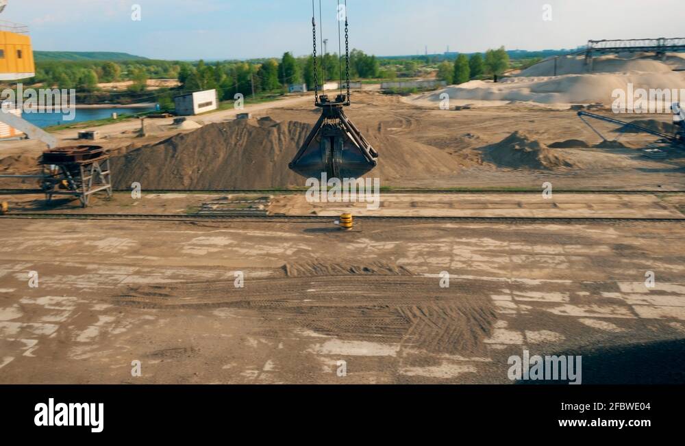 Crushed fossil Stock Videos & Footage - HD and 4K Video Clips - Alamy