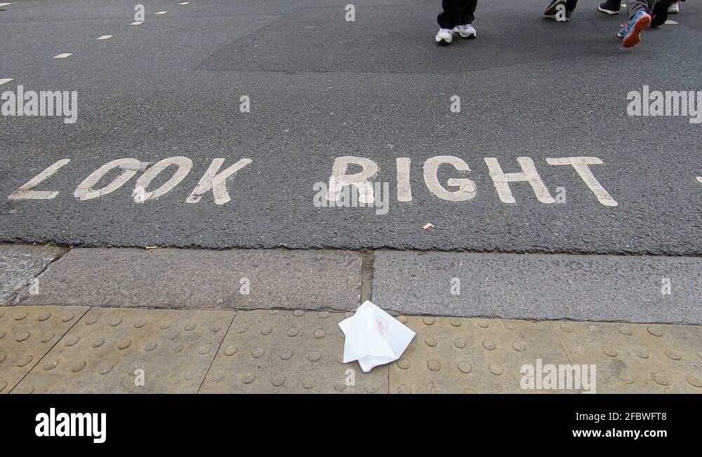 Litter london uk Stock Videos & Footage - HD and 4K Video Clips - Alamy