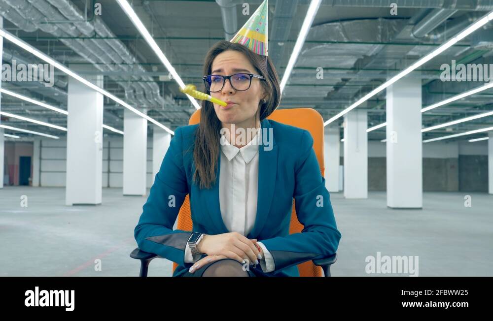 Boring office party Stock Videos & Footage - HD and 4K Video Clips - Alamy