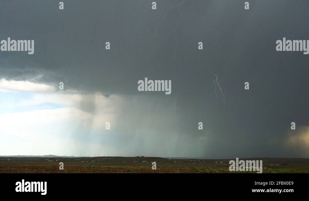 Lightning spring Stock Videos & Footage - HD and 4K Video Clips - Alamy