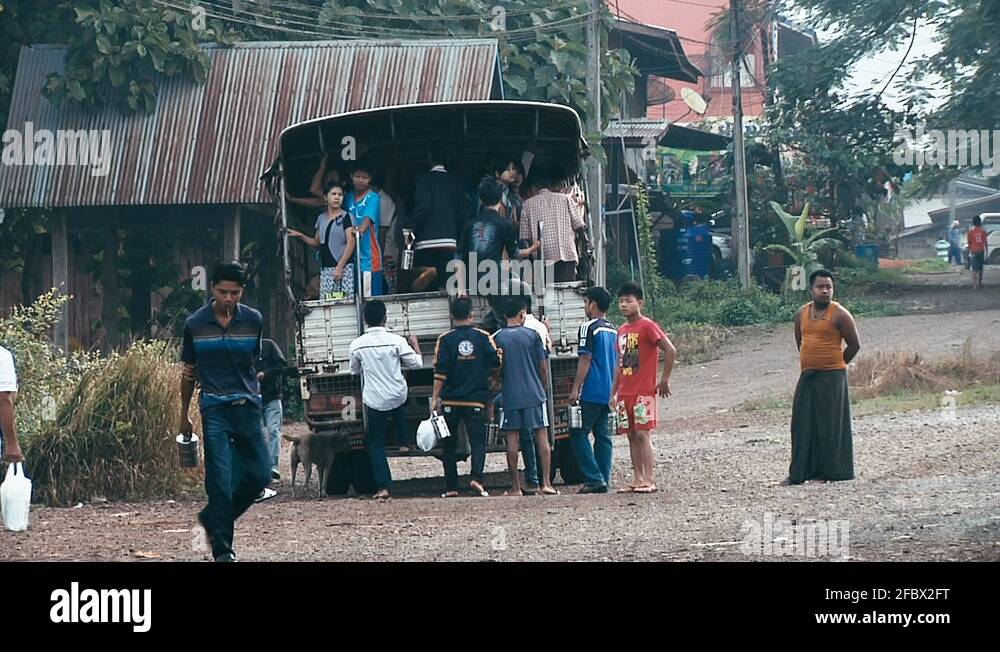 Rural thai people Stock Videos & Footage - HD and 4K Video Clips - Alamy