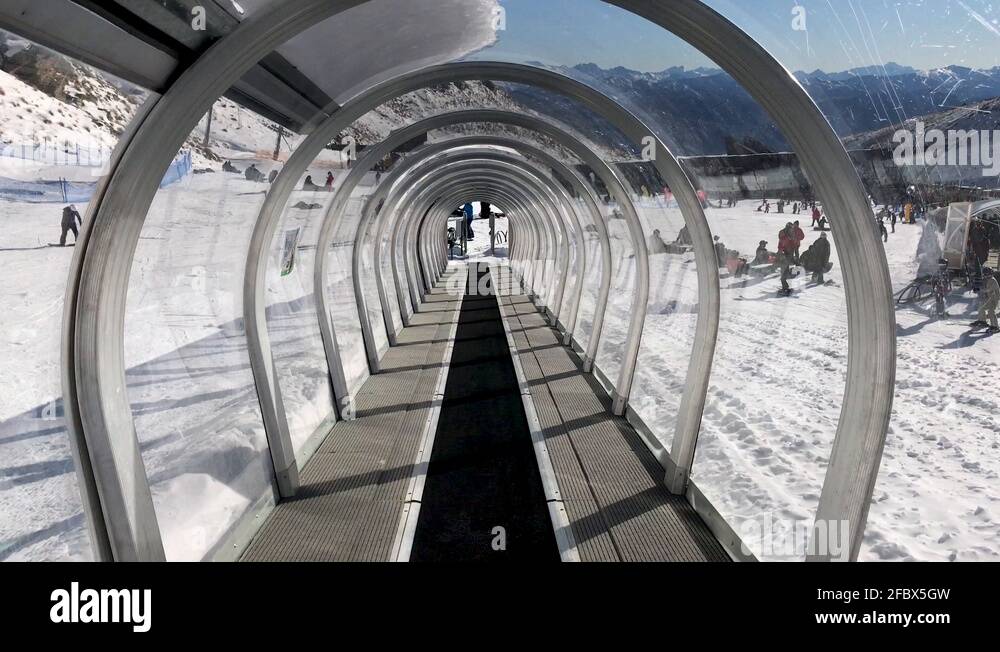 Magic carpet lift Stock Videos & Footage - HD and 4K Video Clips - Alamy