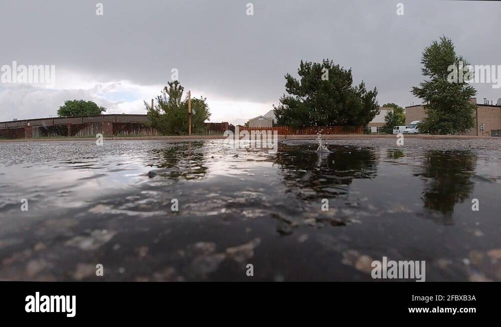 Driveway horizontal Stock Videos & Footage - HD and 4K Video Clips - Alamy