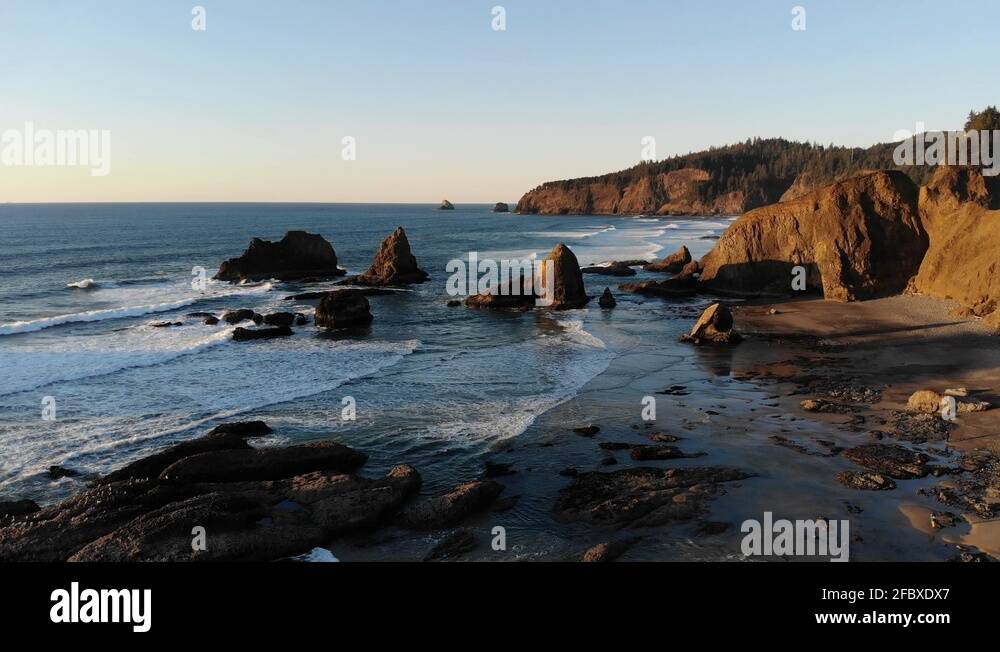 Tidal pools beach Stock Videos & Footage - HD and 4K Video Clips - Alamy