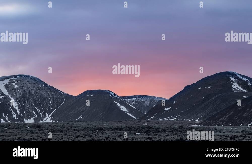 Volcanoes in winter Stock Videos & Footage - HD and 4K Video Clips - Alamy