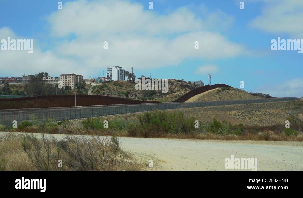 Double border Stock Videos & Footage - HD and 4K Video Clips - Alamy