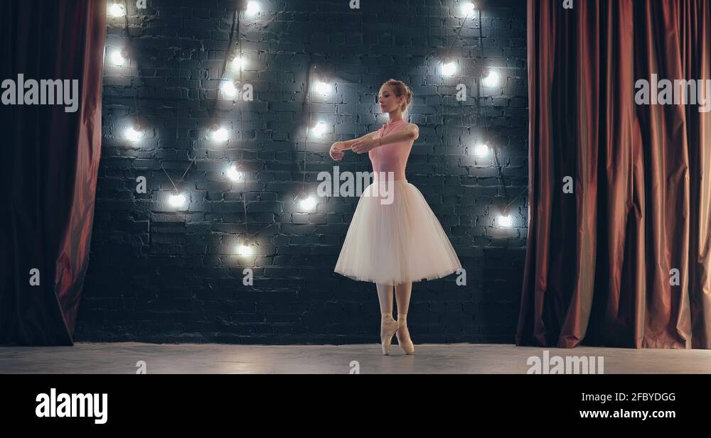 A dancer backstage Stock Videos & Footage - HD and 4K Video Clips - Alamy