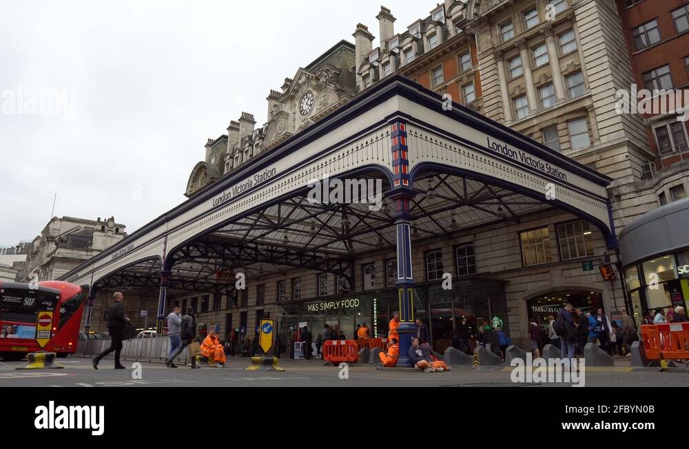 Victoria station london exterior Stock Videos & Footage - HD and 4K ...