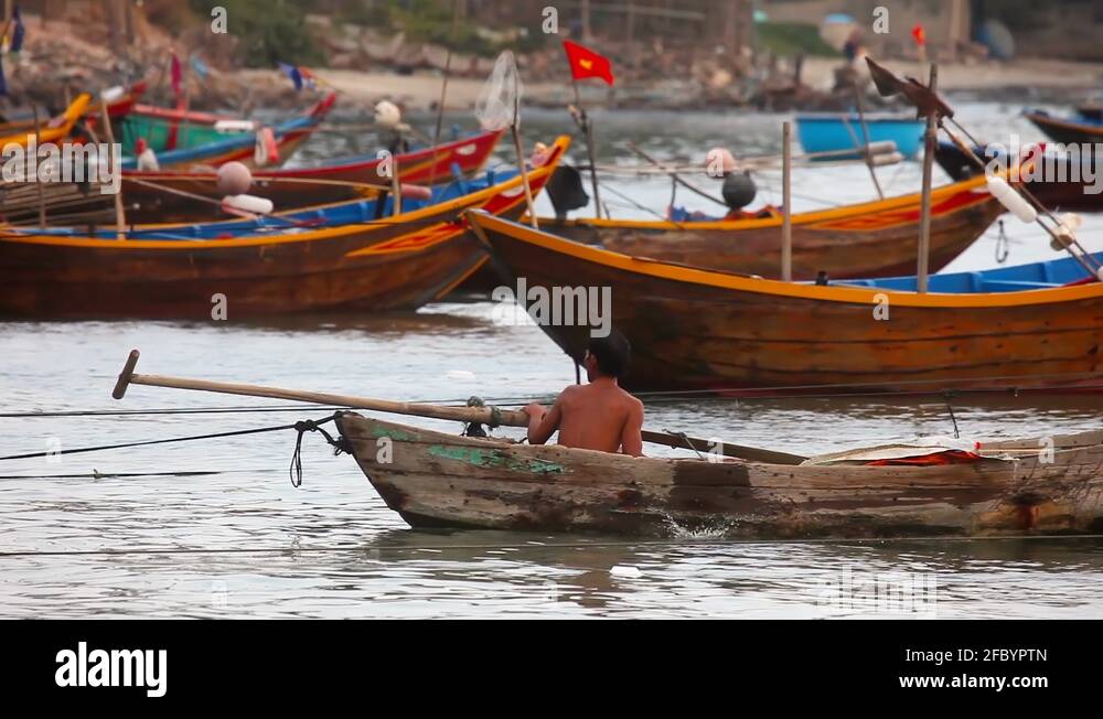 Leaky fishing boat Stock Videos & Footage - HD and 4K Video Clips - Alamy
