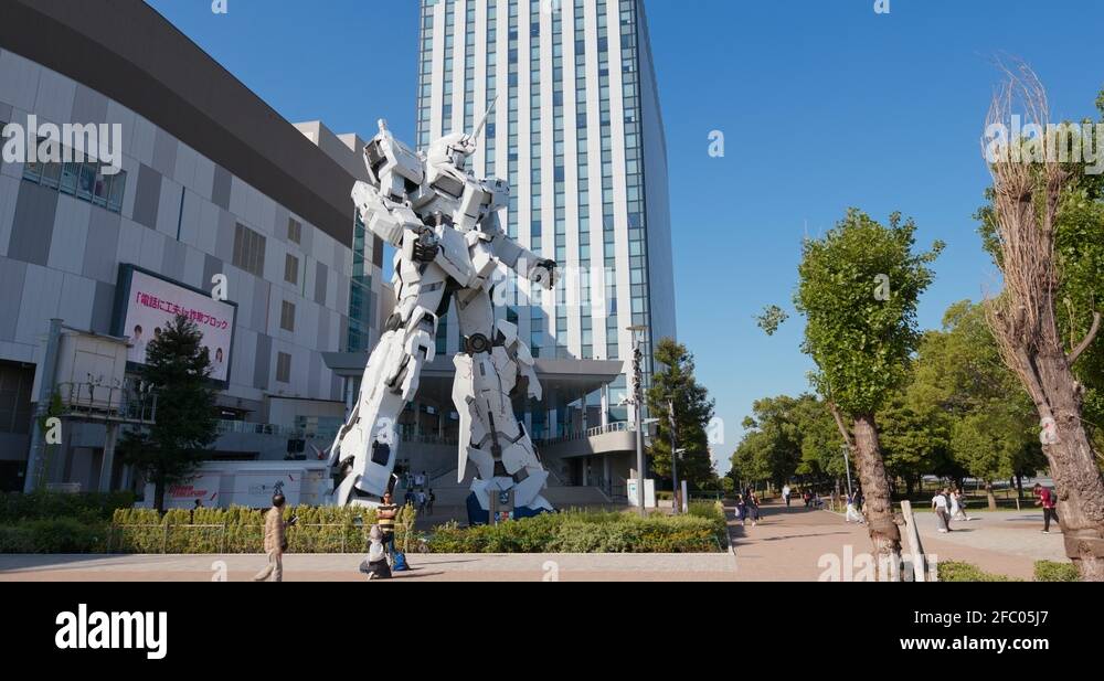 Tokyo, Japan 30 June 2019: Unicorn Gundam robot statue in odaiba Stock ...