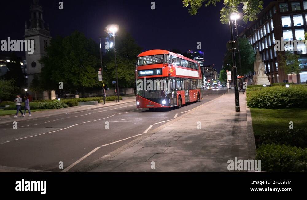 Old london bus night Stock Videos & Footage - HD and 4K Video Clips - Alamy