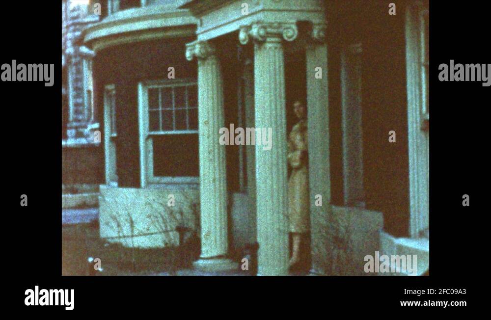 Cream building Stock Videos & Footage - HD and 4K Video Clips - Alamy