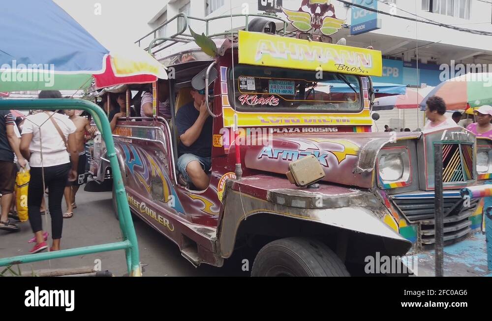Moving jeepney Stock Videos & Footage - HD and 4K Video Clips - Alamy