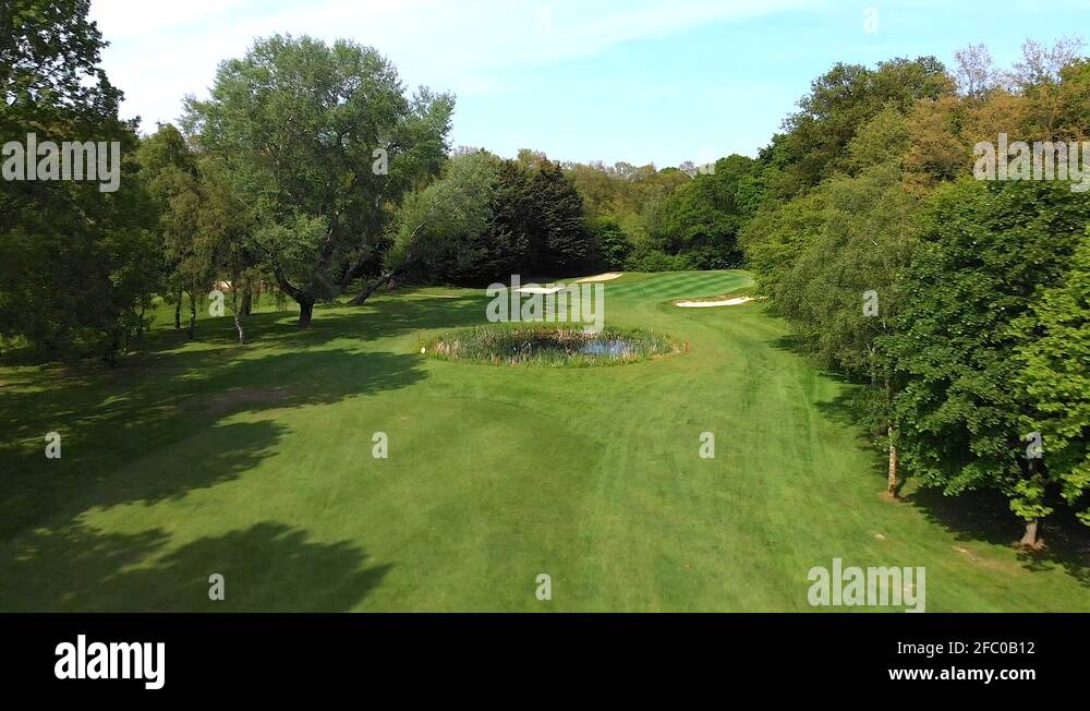 Golf bunker green Stock Videos & Footage - HD and 4K Video Clips - Alamy