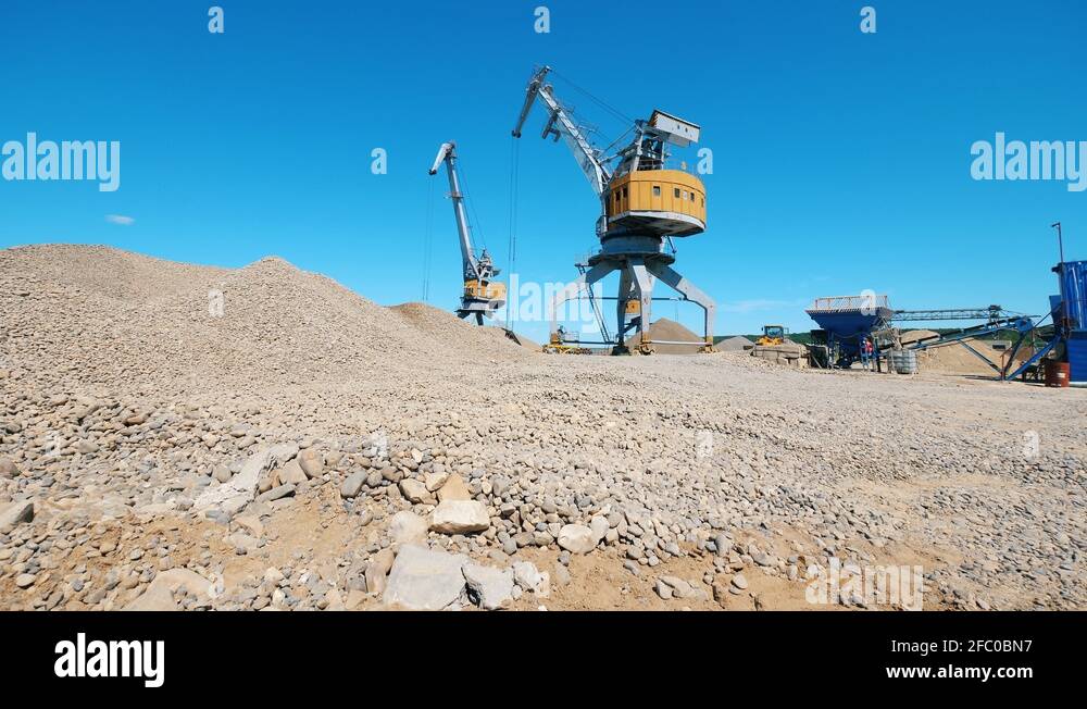 Loaders Stock Videos & Footage - HD and 4K Video Clips - Alamy