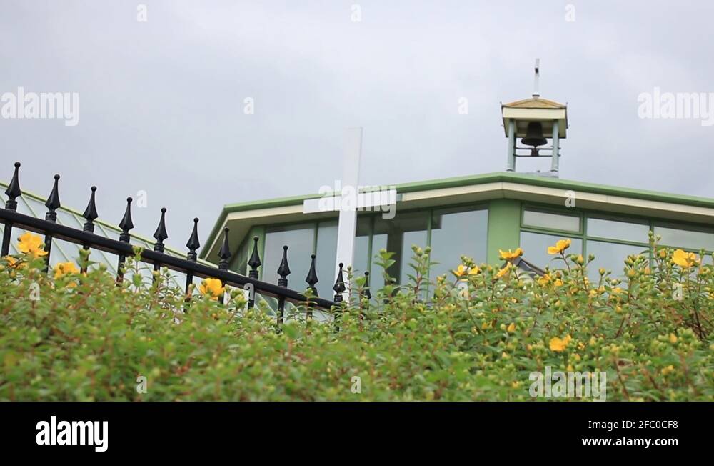 Living temple Stock Videos & Footage - HD and 4K Video Clips - Alamy