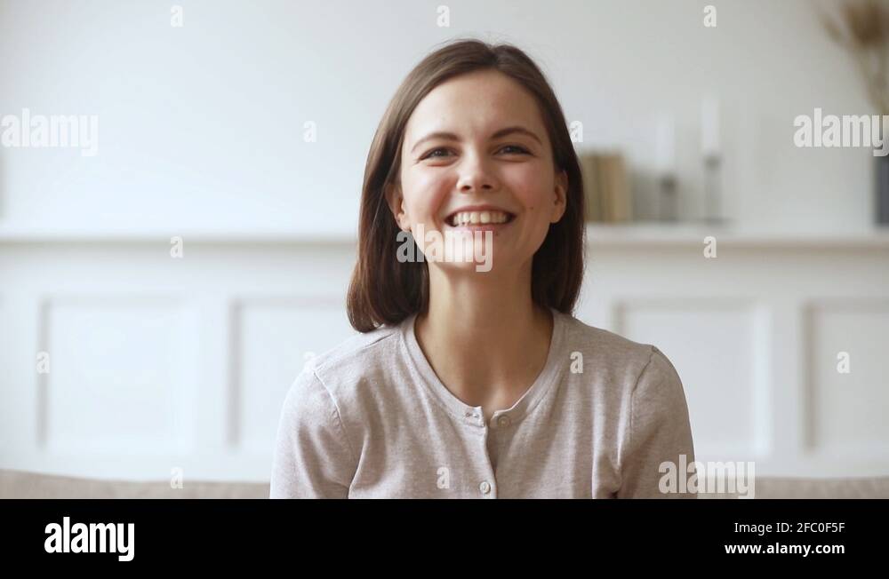 Youtuber virtual Stock Videos & Footage - HD and 4K Video Clips - Alamy
