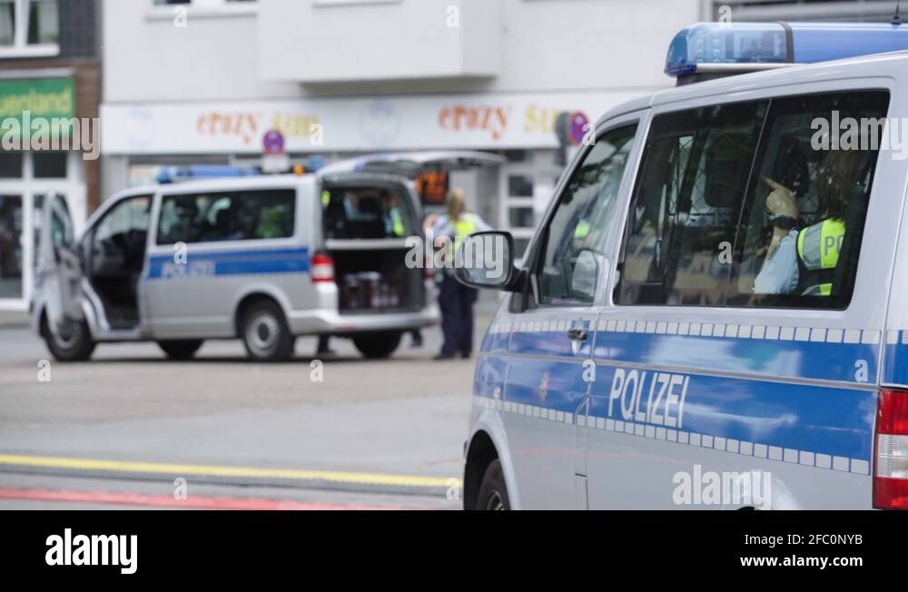Cable bridges Stock Videos & Footage - HD and 4K Video Clips - Alamy