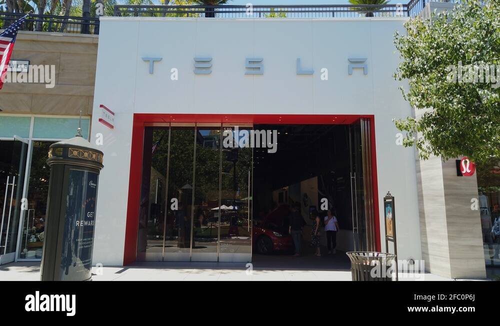 Afternoon view of the famous Tesla store in Americana at Brand shopping ...