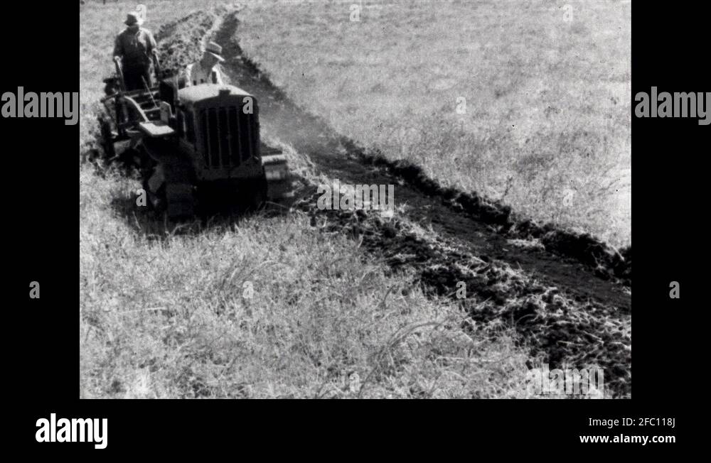 Dragging behind Stock Videos & Footage - HD and 4K Video Clips - Alamy