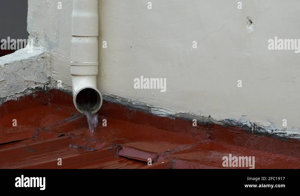 Rainwater spout Stock Videos & Footage - HD and 4K Video Clips - Alamy